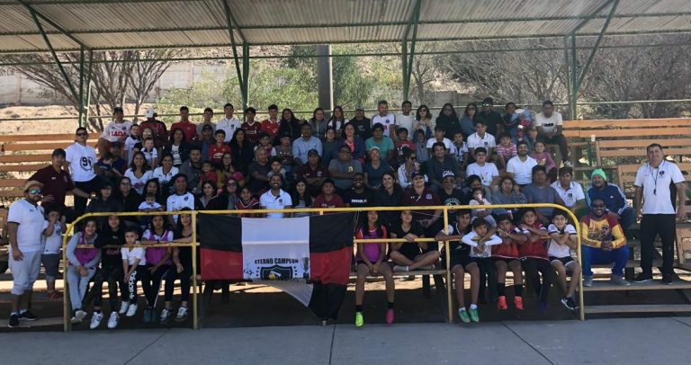 Colocolinos de la filial Copiapó celebraron el 94° aniversario del ...