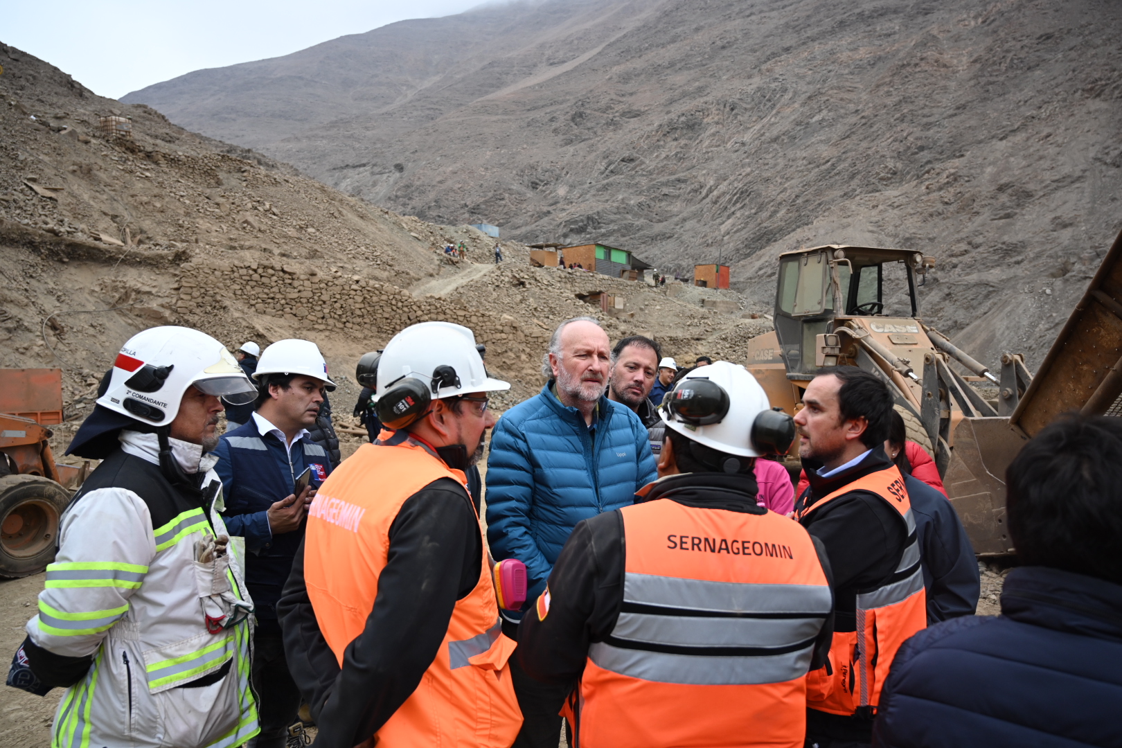 Ministro de Minería destaca labor de rescatistas de Atacama en Mina ... Ministro de Minería destaca labor de rescatistas de Atacama en Mina ...