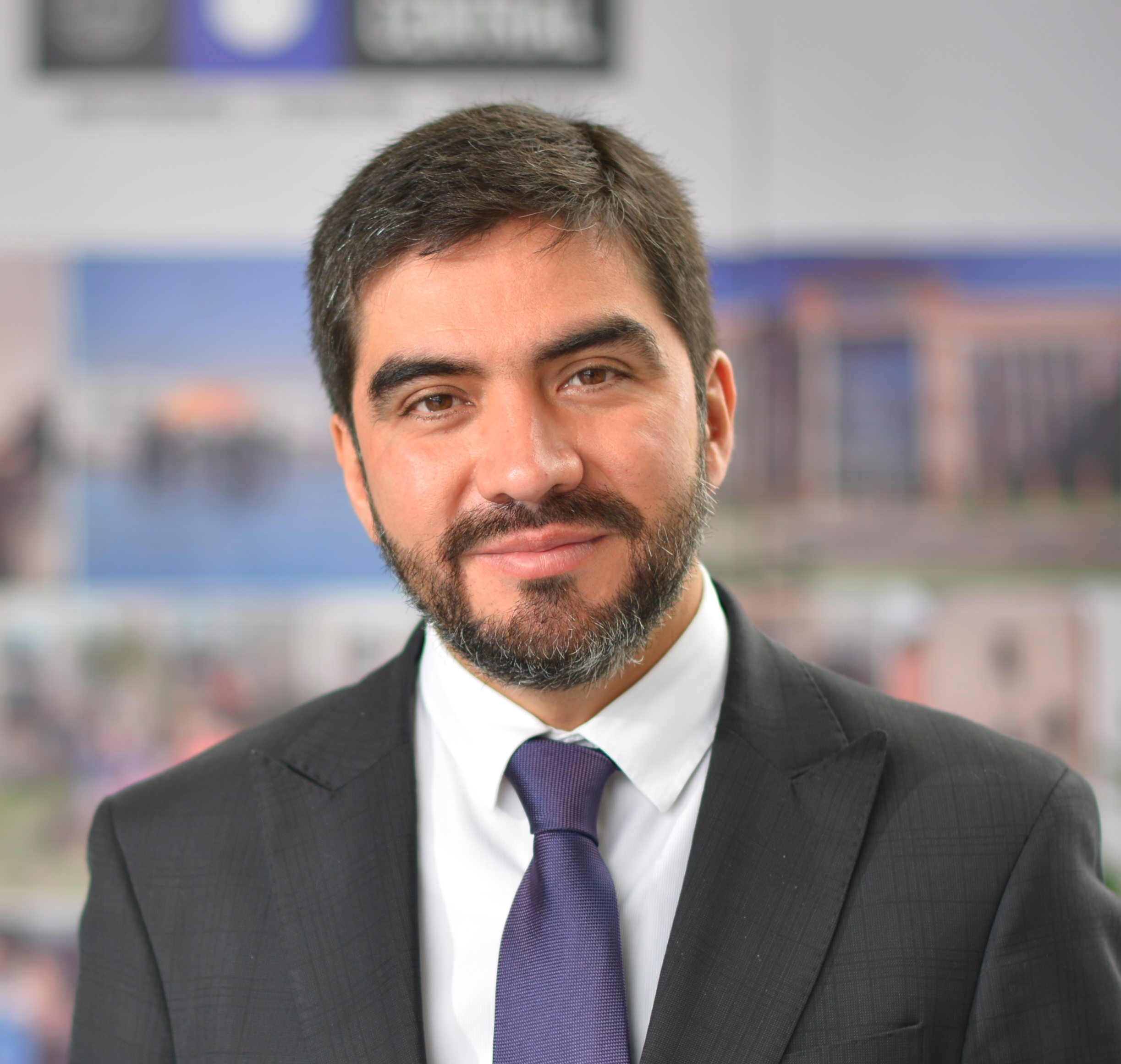 Diversificación y descentralización del conocimiento. - NOSTÁLGICA cl