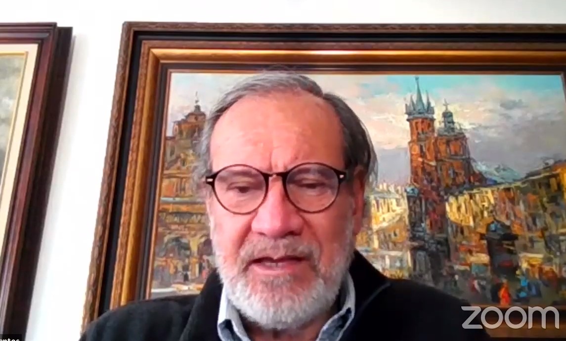 Sergio Barrientos, Director Centro Sismológico Nacional en Nostálgica - NOSTÁLGICA cl