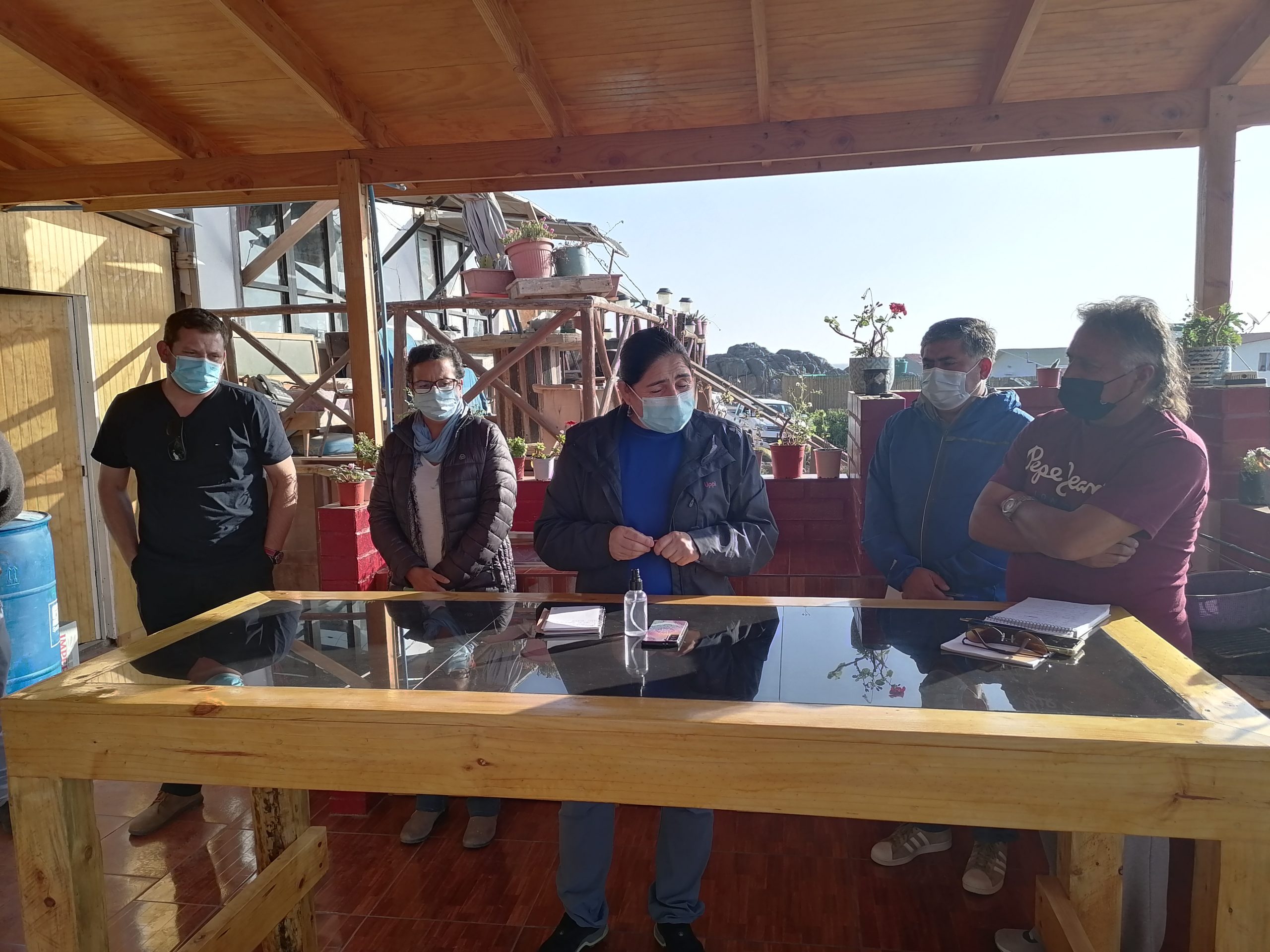 Alcaldesa de Caldera se reunió con vecinos de rodillo “Playa Mora ...