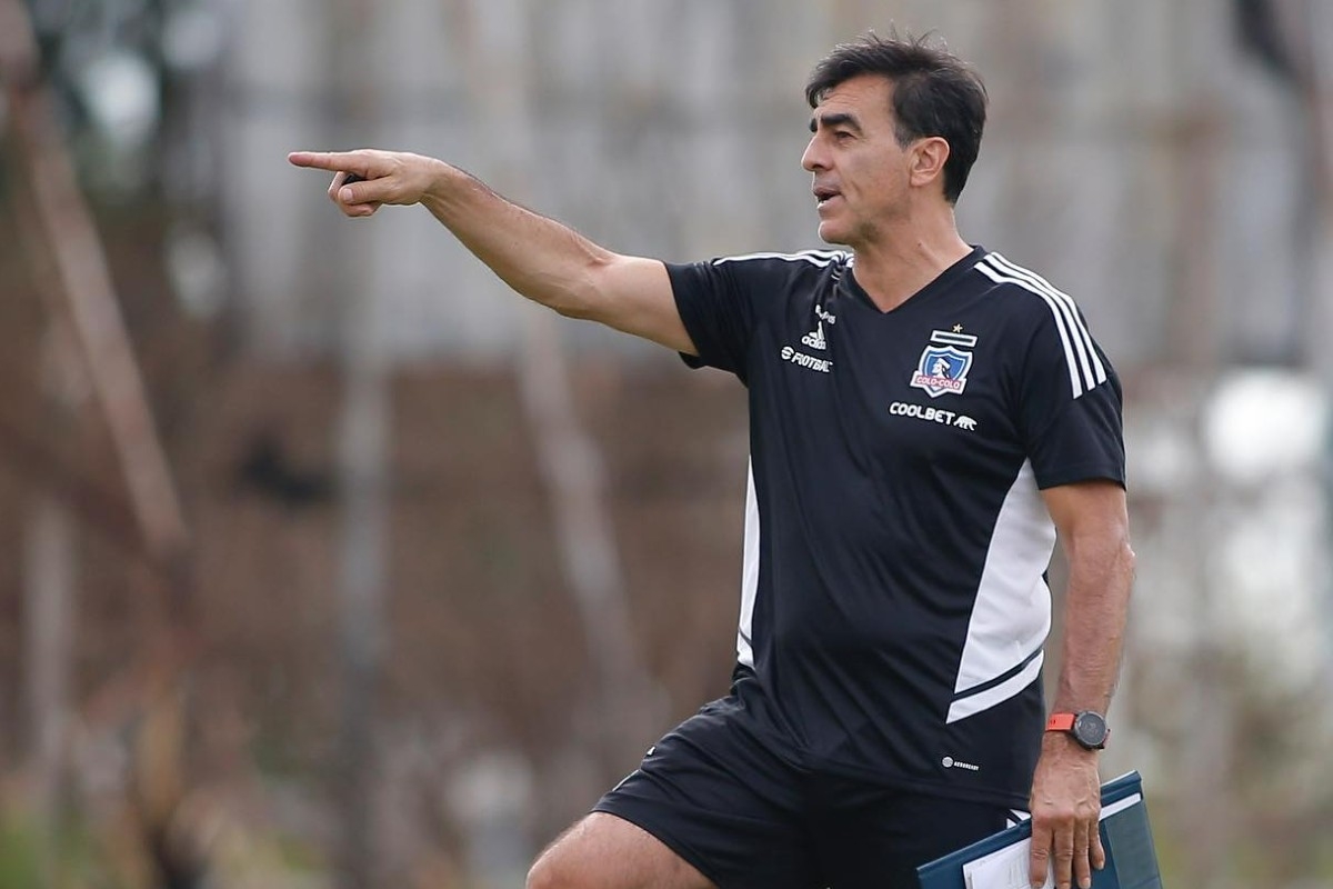 La nueva gran decisión que afrontará Gustavo Quinteros con un jugador ...