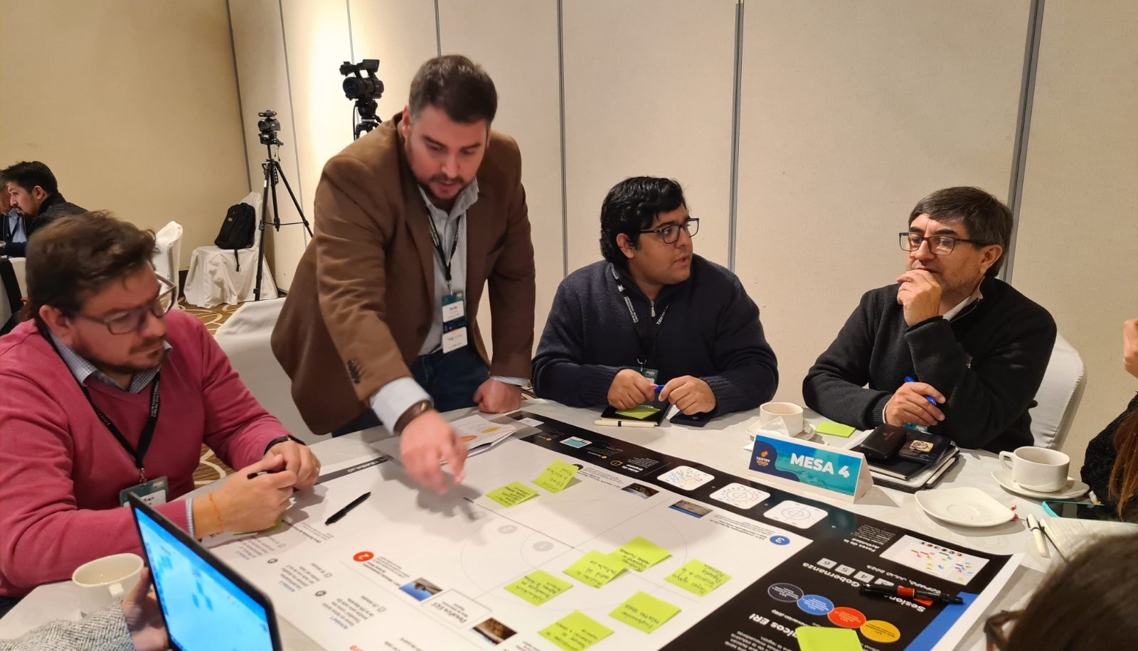 Video | Dan inicio a la instalación de la gobernanza del programa ...