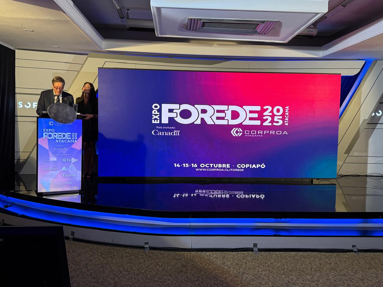 (Video) Por primera vez realizan lanzamiento de FOREDE en Santiago - NOSTÁLGICA cl
