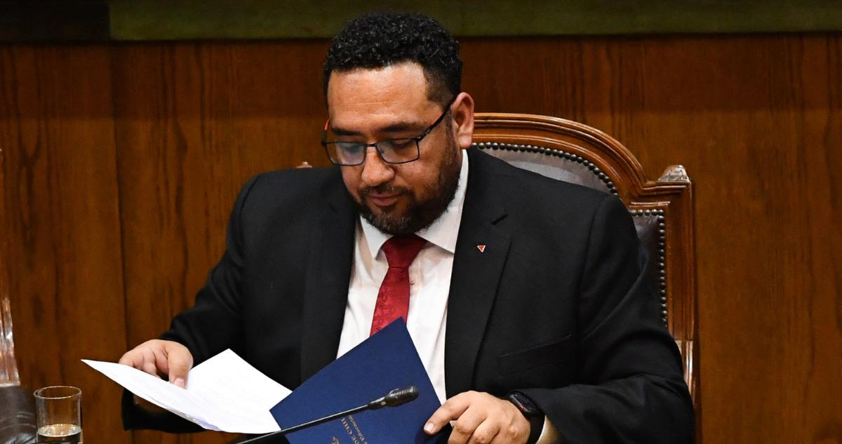 Ministro Cataldo reconoce que "no están enamorados" del diseño original ...